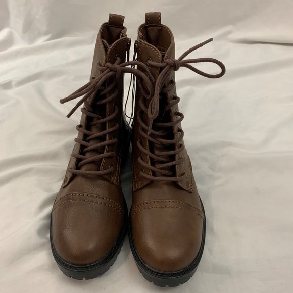 Universal Thread | Shoes | New Universal Thread Brown Kamryn Boot 6 65 ...